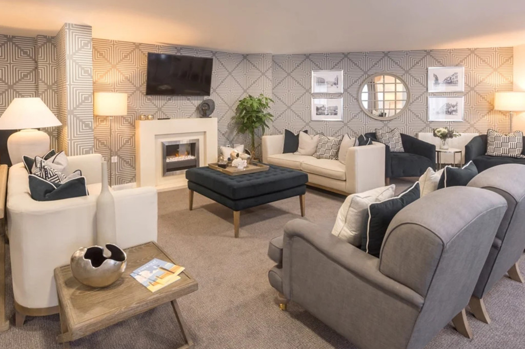 Wimborne Market Riverside Park | Edwards Estate Agents