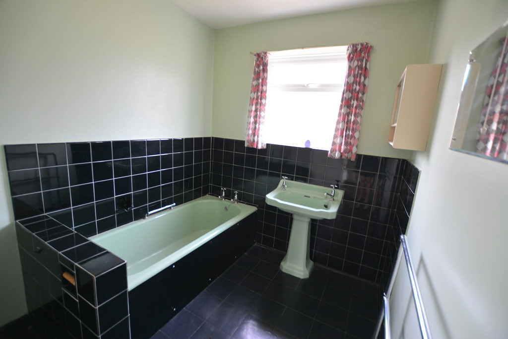 Holt Green, Holt, Wimborne | Edwards Estate Agents