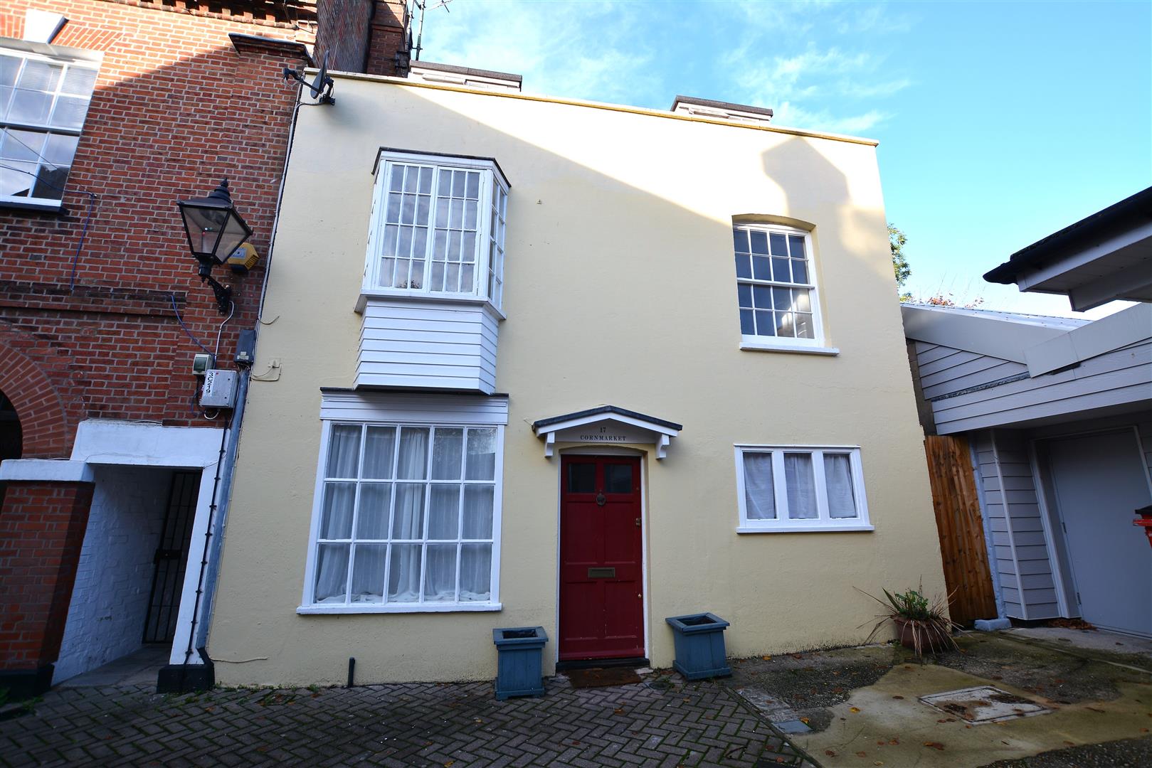 Corn Market, Wimborne | Edwards Estate Agents