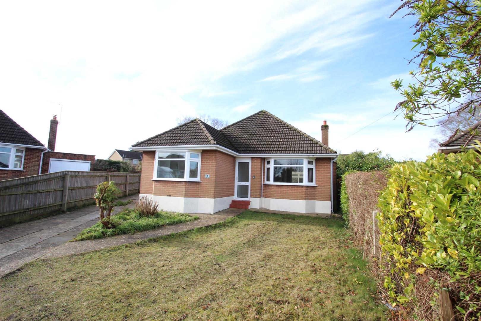 Colin Close, Corfe Mullen | Edwards Estate Agents